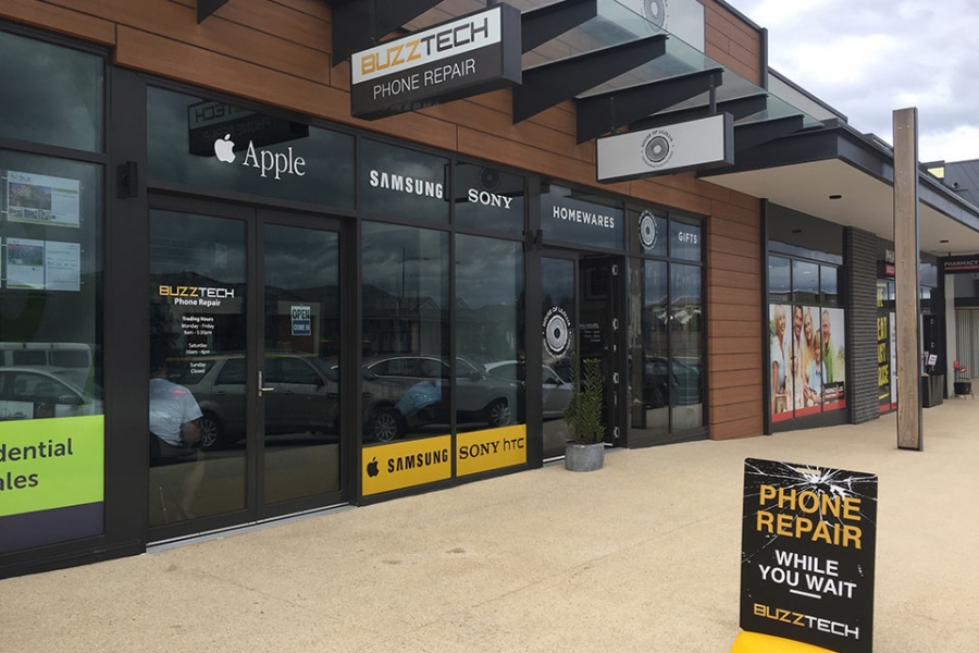 BuzzTech Retail Signage - National Signs & Flags