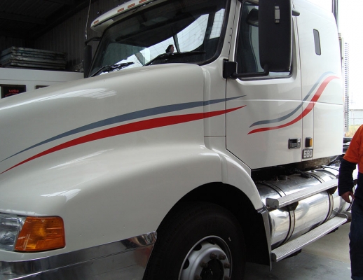 Commercial Vehicles Signage - Truck Sign Writer Geelong